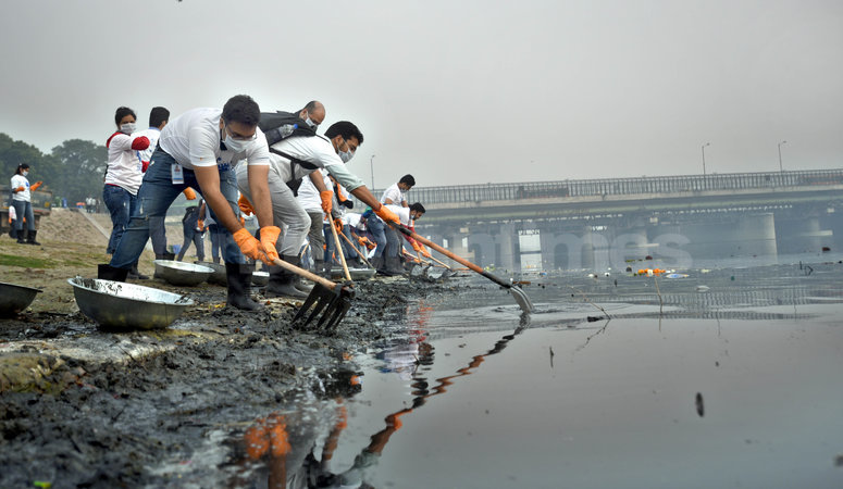 Clean Yamuna drive begins at seven ghats in Delhi - The Environment